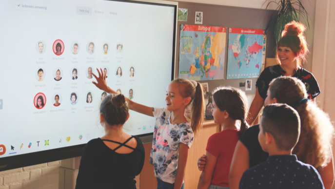 LYNX - Clevertouch Technologies